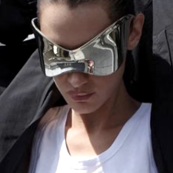 unbranded | Accessories | Oversized Futuristic Mirrored Wrap Around ...